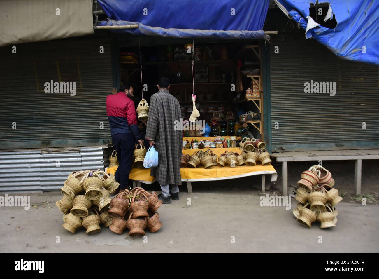 Keep on burning hi-res stock photography and images - Alamy