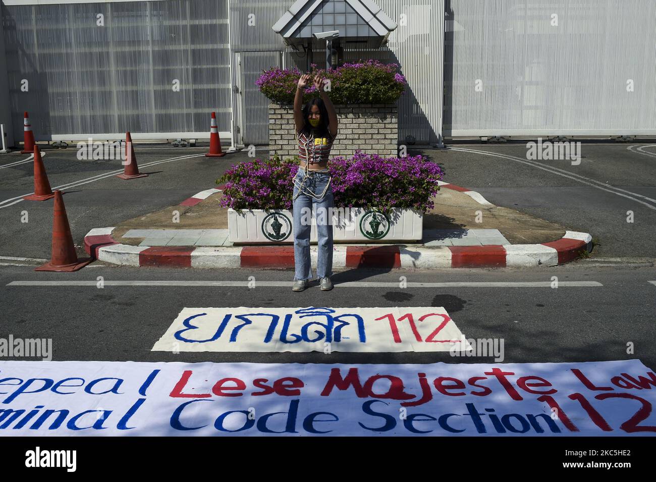 Bangkok thailand december 10 hi-res stock photography and images - Alamy