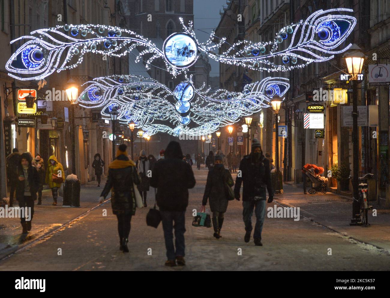 Krakow florianska night snow hi-res stock photography and images - Alamy
