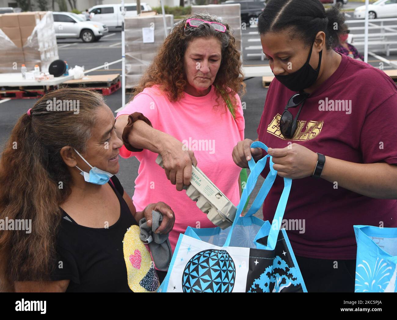 Sarah bricker hi-res stock photography and images - Alamy