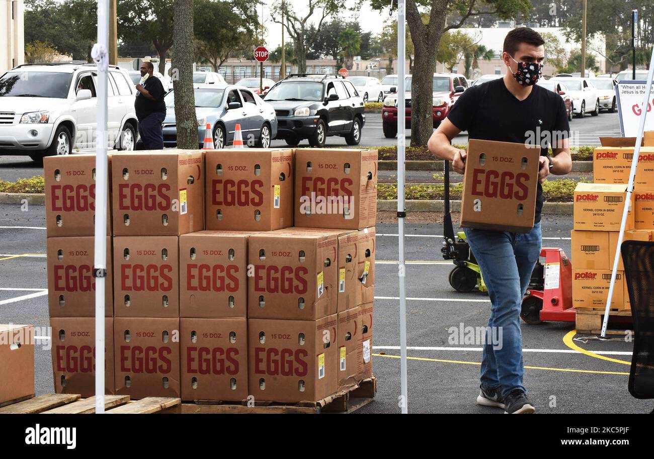 Sarah bricker hi-res stock photography and images - Alamy