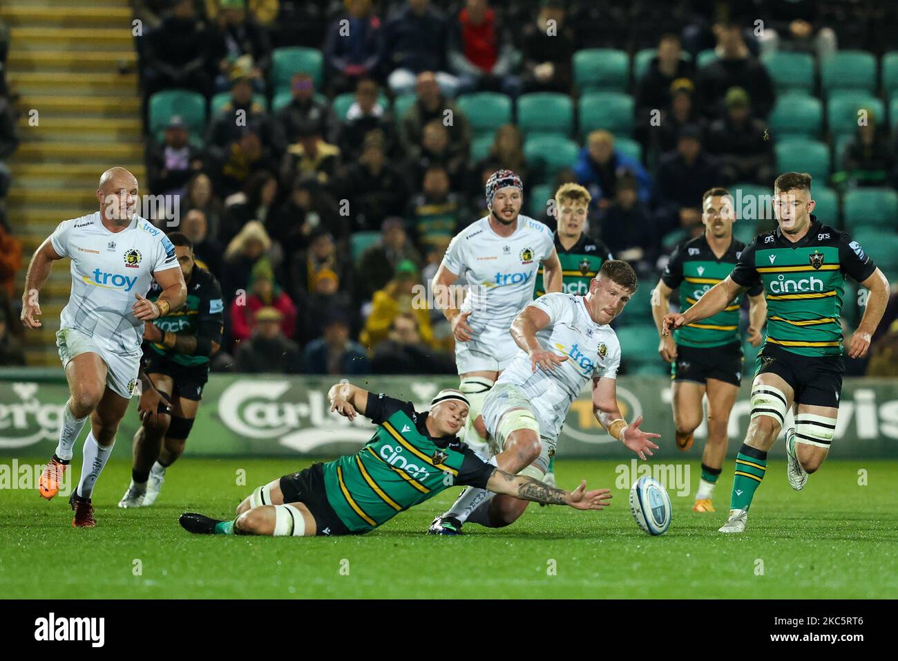 Gallagher premiershipm jacques vermeulen of exeter chiefs hi-res stock ...