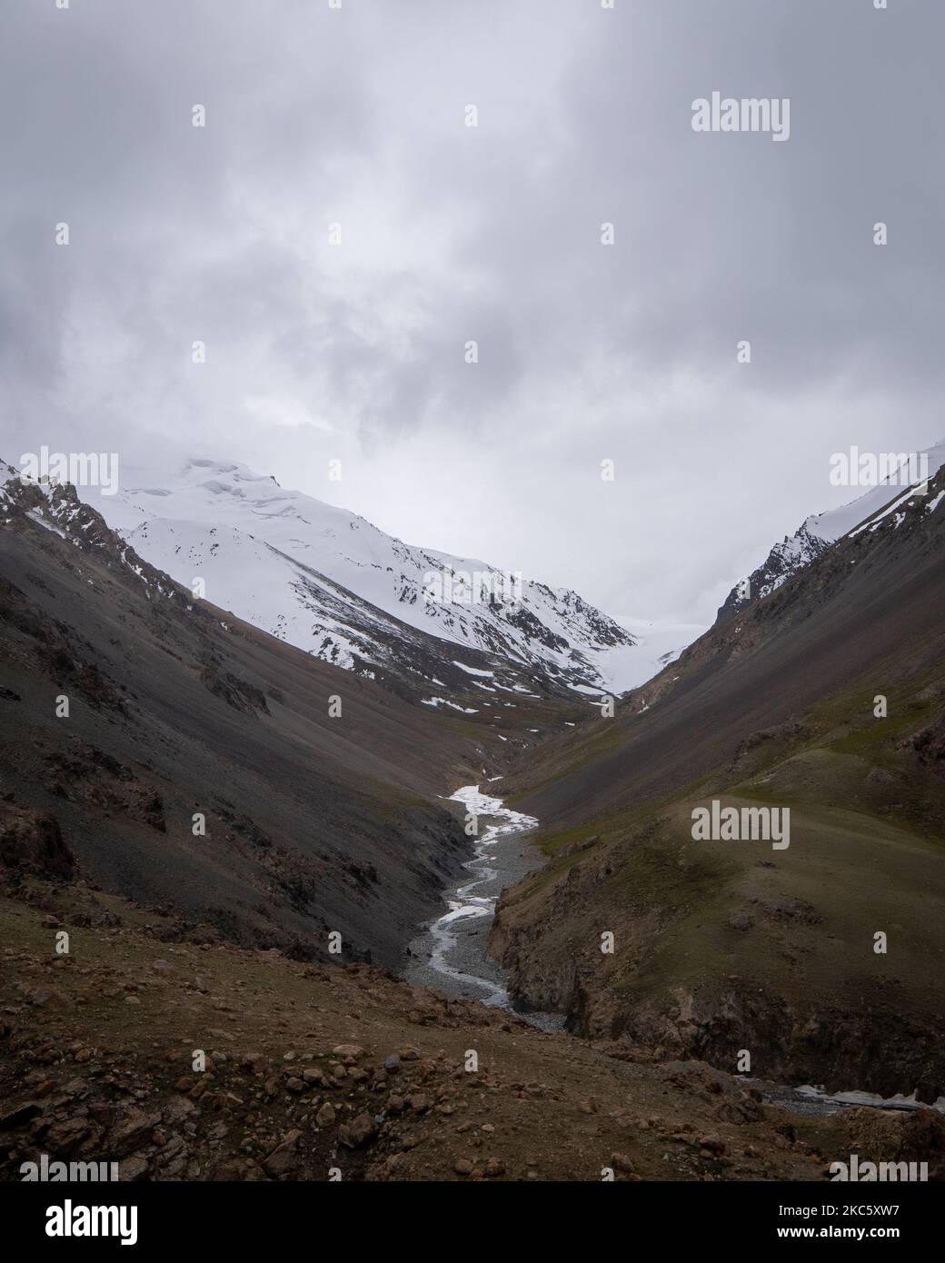 Khunjerab Pass is a 4,693-meter-high mountain pass in the Karakoram ...