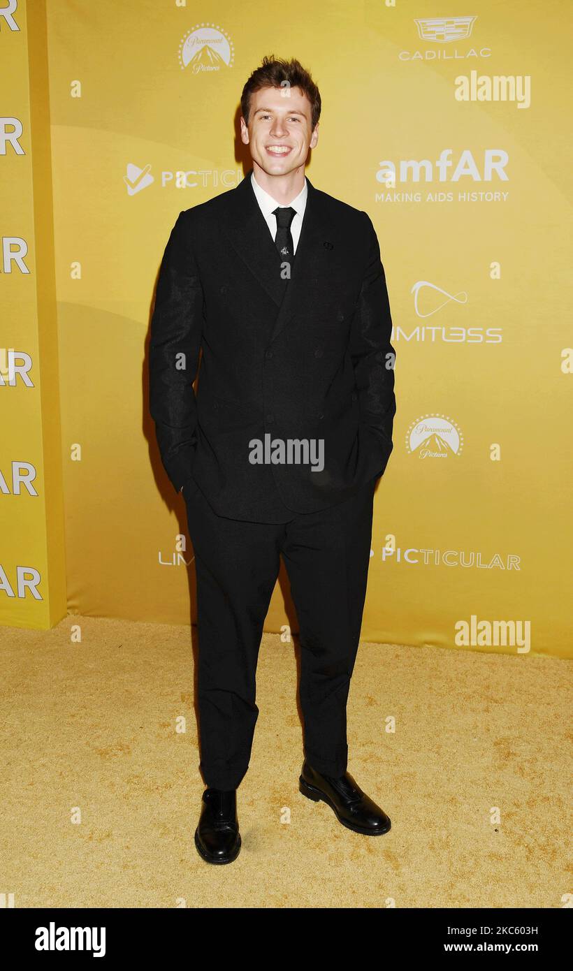 WEST HOLLYWOOD, CA - NOVEMBER 03: Josh Brubaker attends 2022 amfAR Gala ...