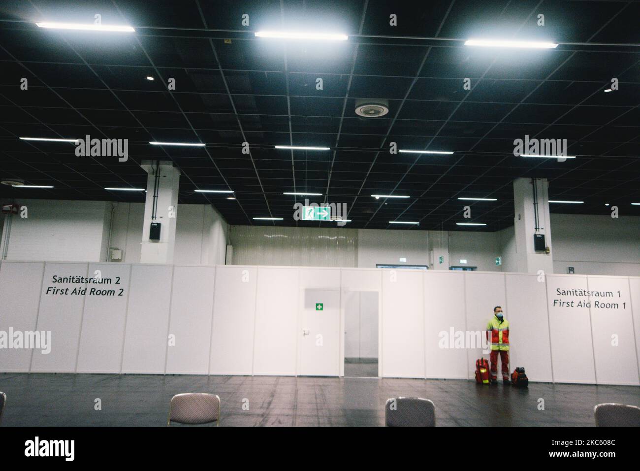 First aid area is seen inside of vaccination center in Cologne (Photo ...