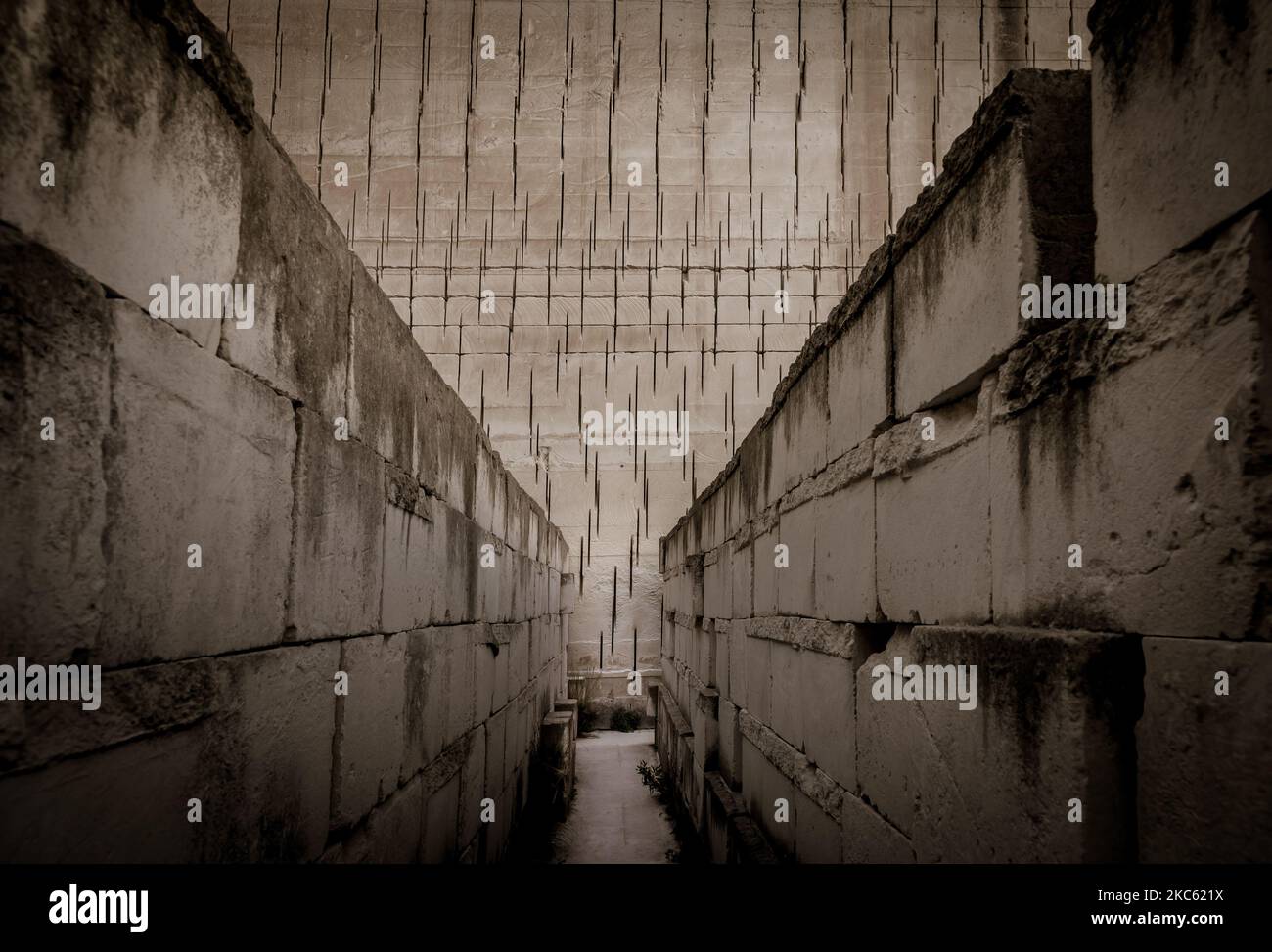 Labyrinth perspective for concept of claustrophobia and claustrophobic ...