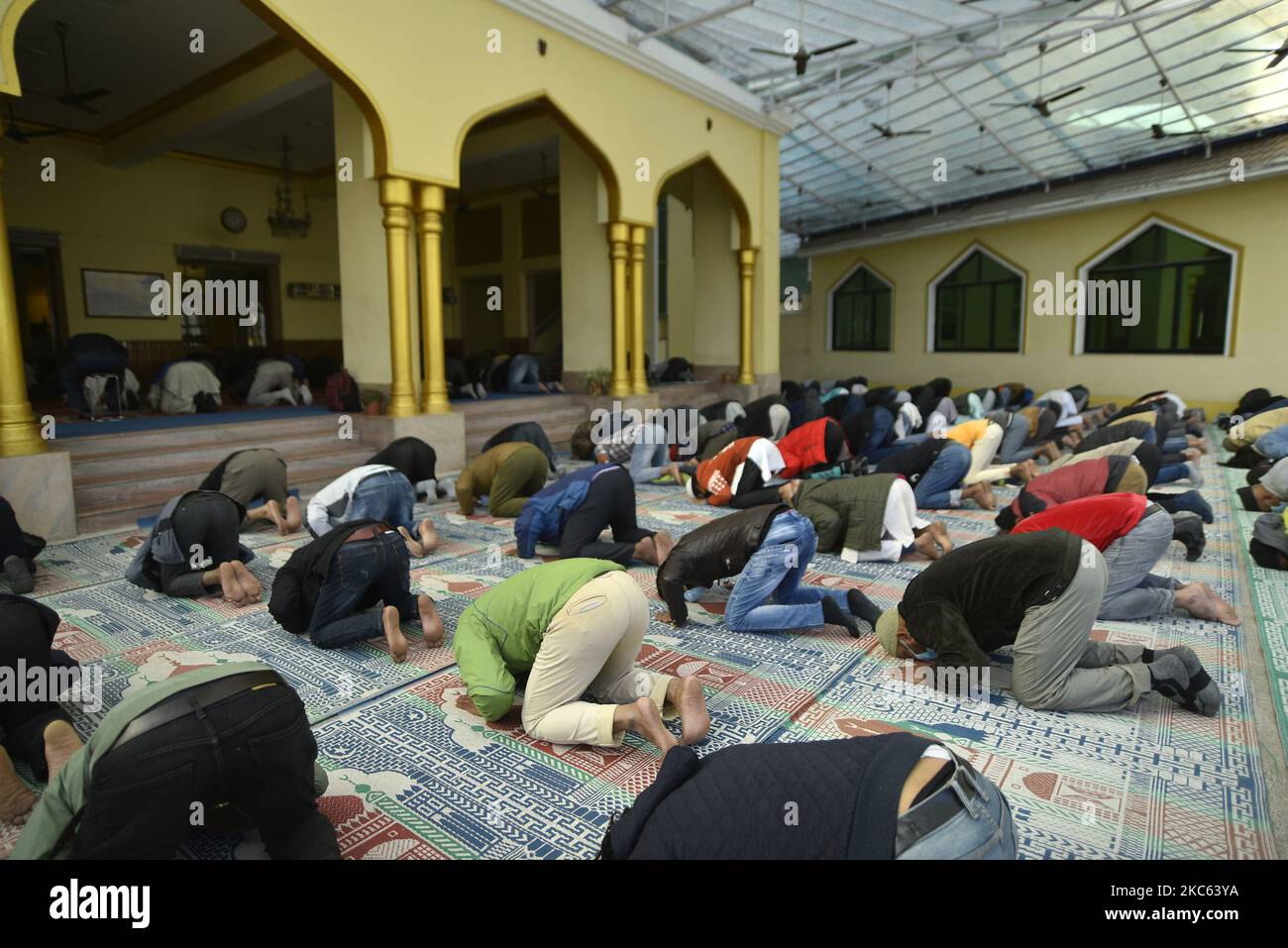 Nepalese Muslims offering Friday ritual prayer after nine months in ...