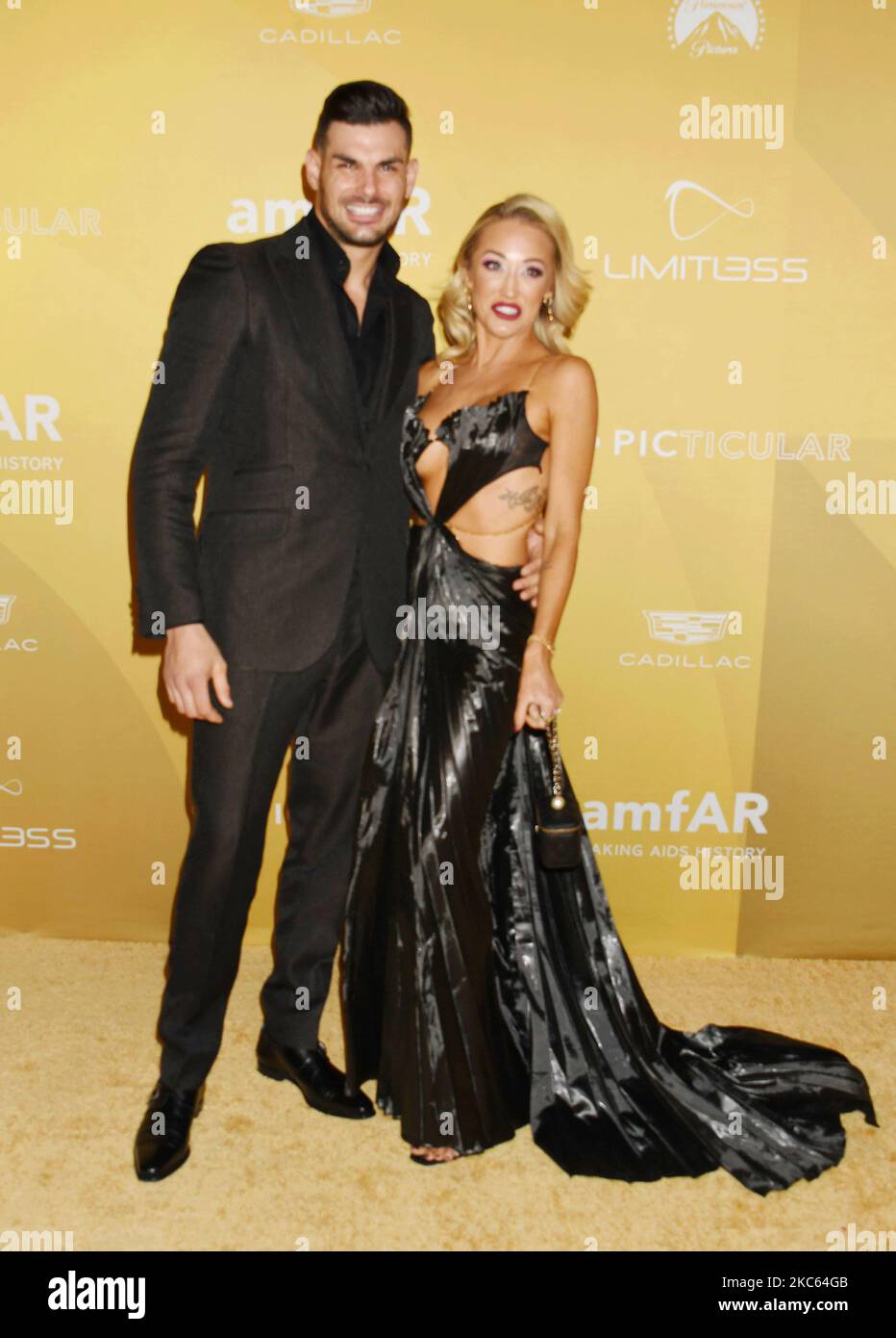 WEST HOLLYWOOD, CA - NOVEMBER 03: (L-R) Romain Bonnet and Mary ...