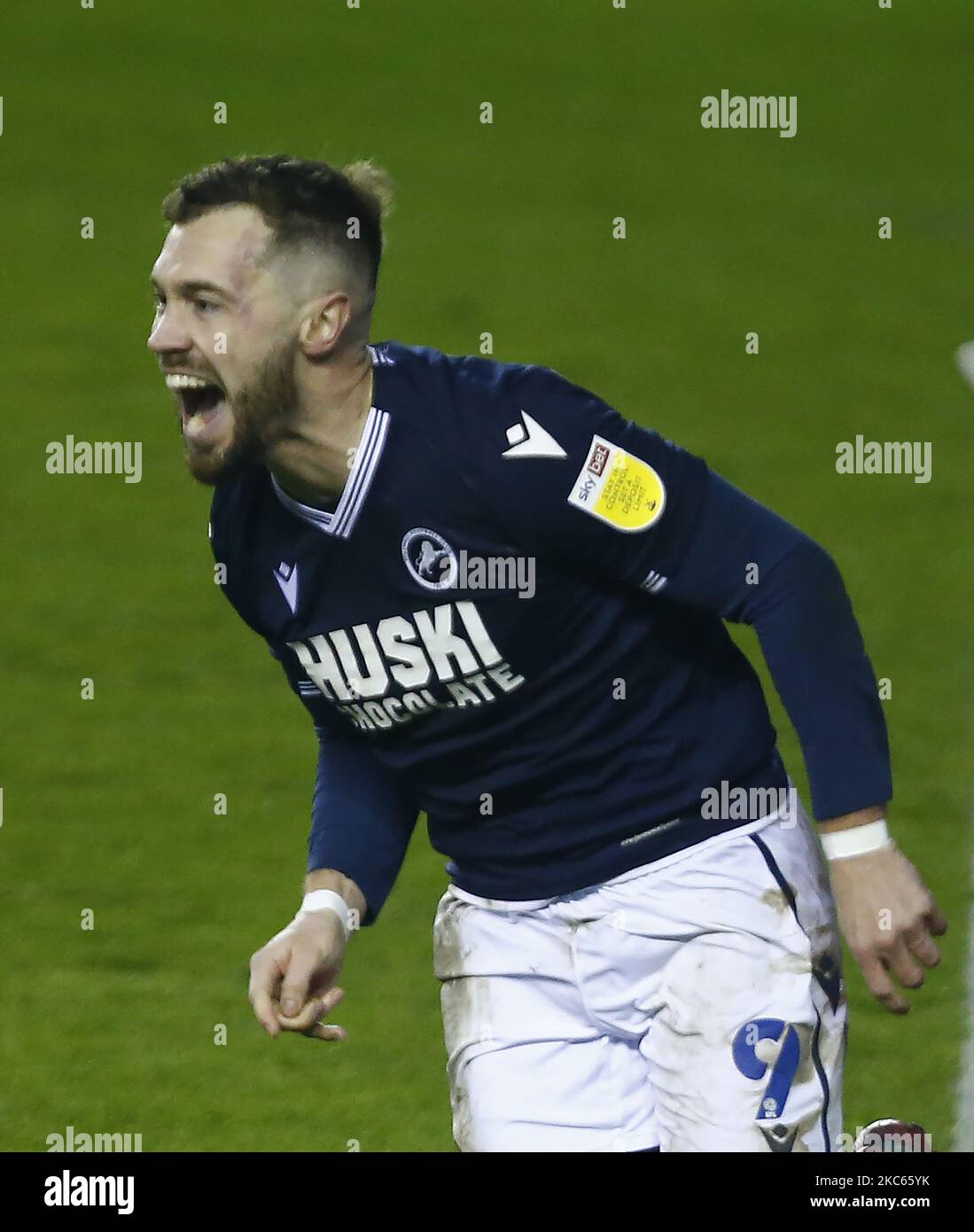 Tom bradshaw goal hi-res stock photography and images - Alamy