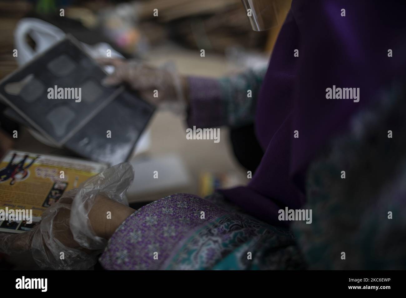 People collect garbages at Garbage Bank Collection in Pamulang, South ...