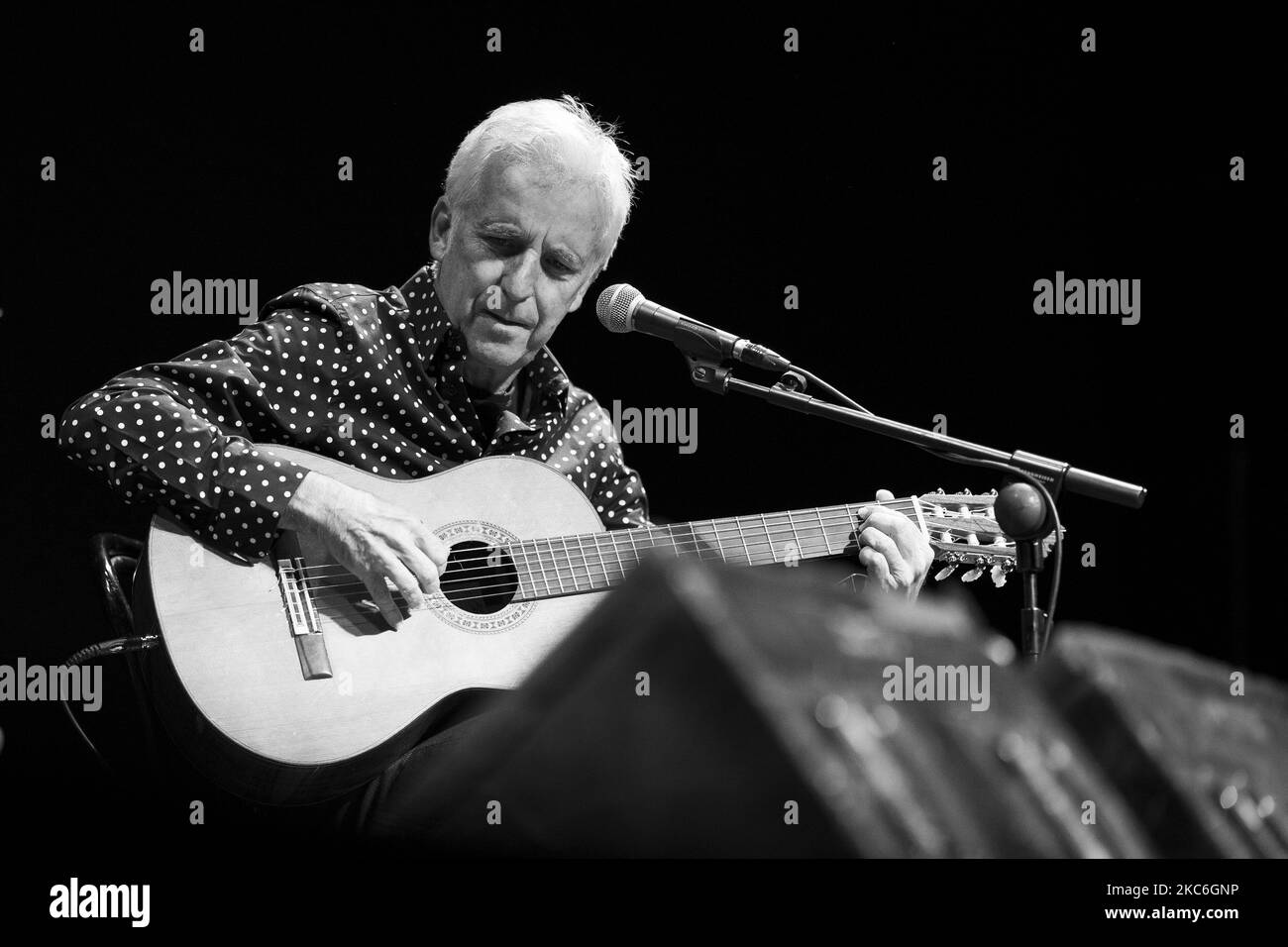 (EDITOR'S NOTE: Image was converted to black and white) Spanish singer ...