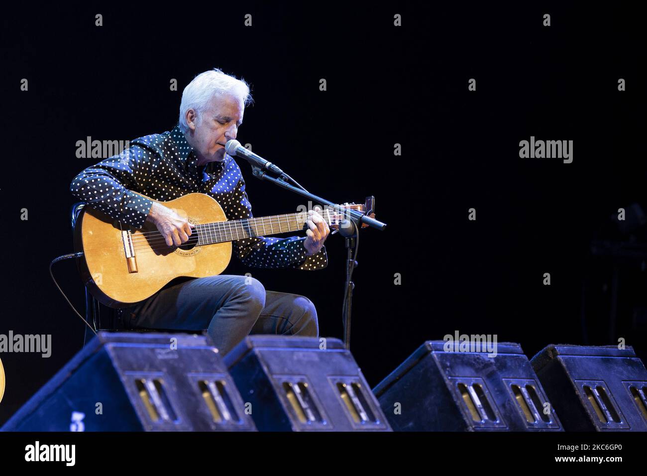 Spanish singer Kiko Veneno performs on stage at Madrid Brillante ...