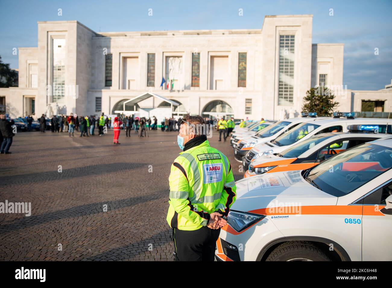 Medical cars hi-res stock photography and images - Alamy