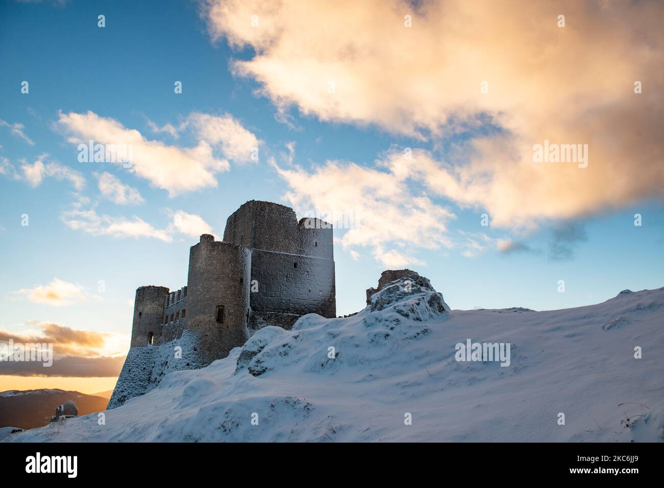 Snow and bad weather arrives in Rocca Calascio, Abruzzo, Italy on ...