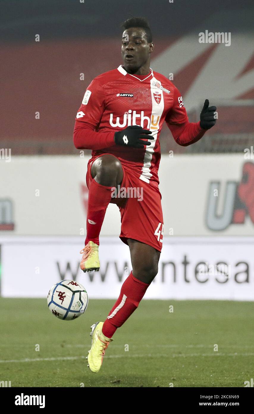 Serie b 2020 21 hi-res stock photography and images - Alamy