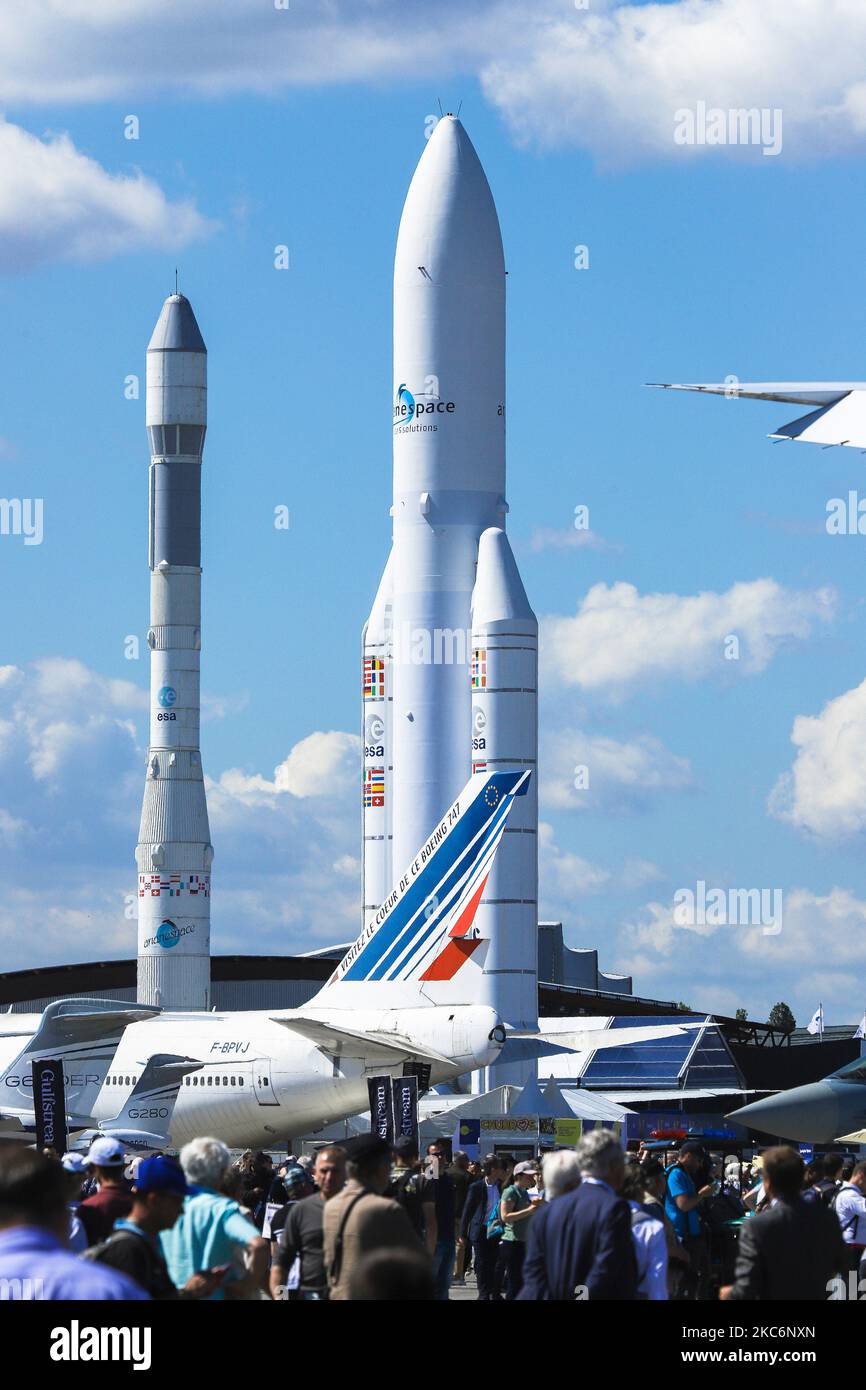 Ariane V space rocket with boosters standing. Full-scale model ...