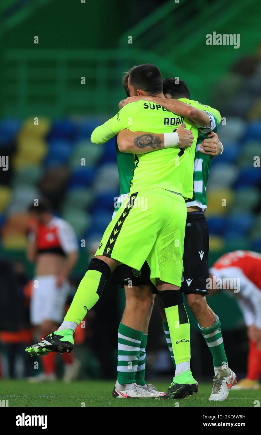 Sebastian Coates, Luis Neto and Antonio Adan of Sporting CP celebrates ...