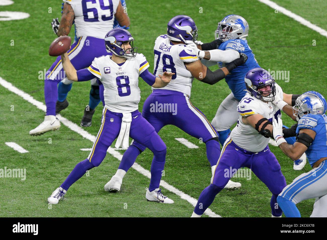 Kirk cousins 2021 hi-res stock photography and images - Alamy