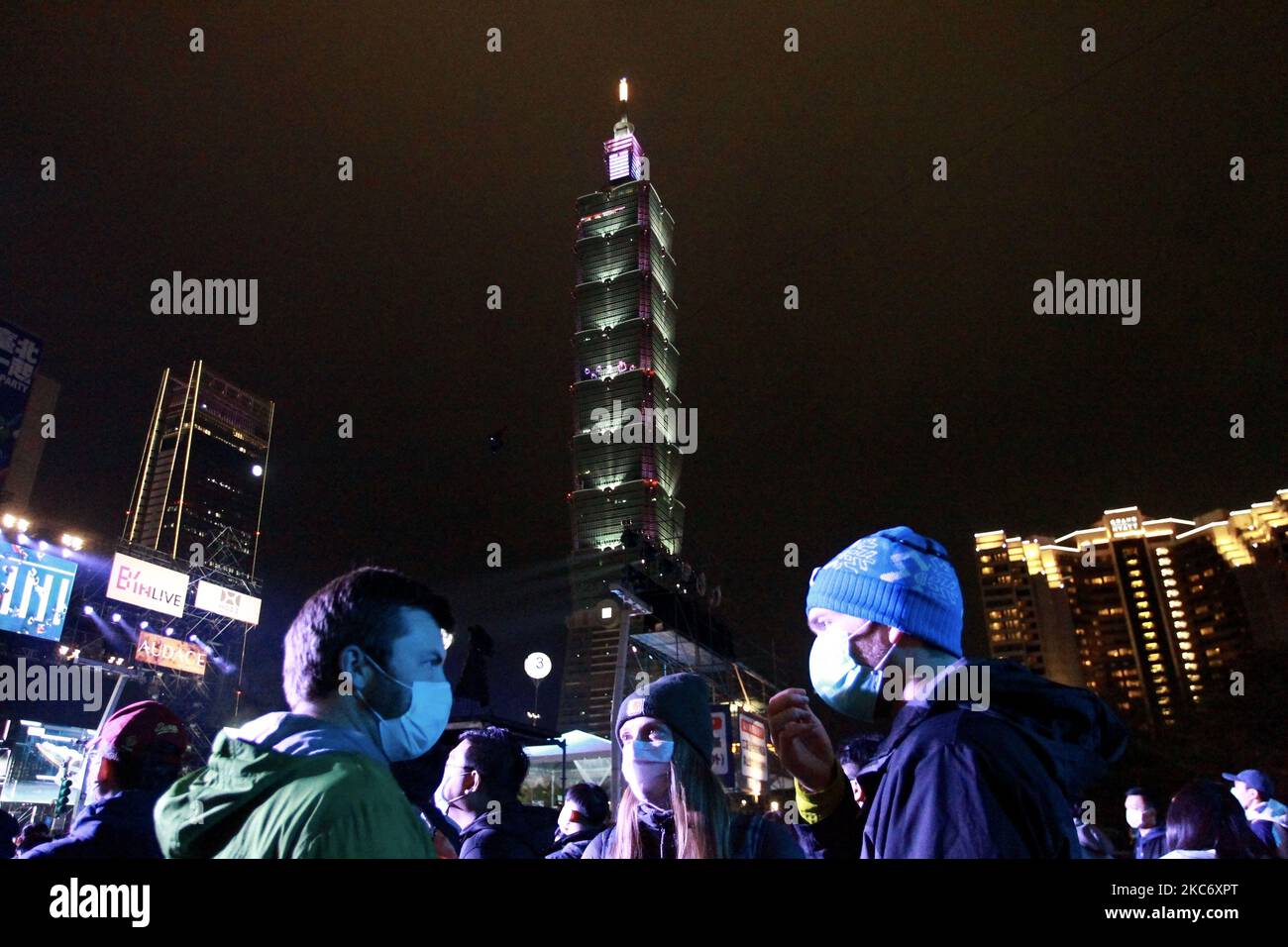 Approximately thousands of Taiwanese people and resident foreigners ...