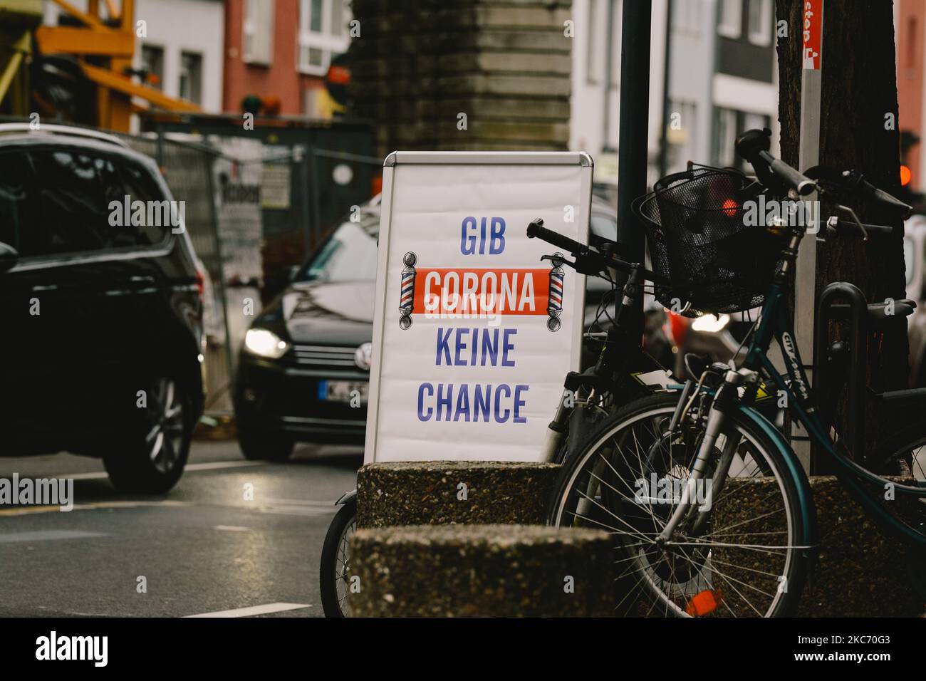 Give corona no chance hi-res stock photography and images - Alamy