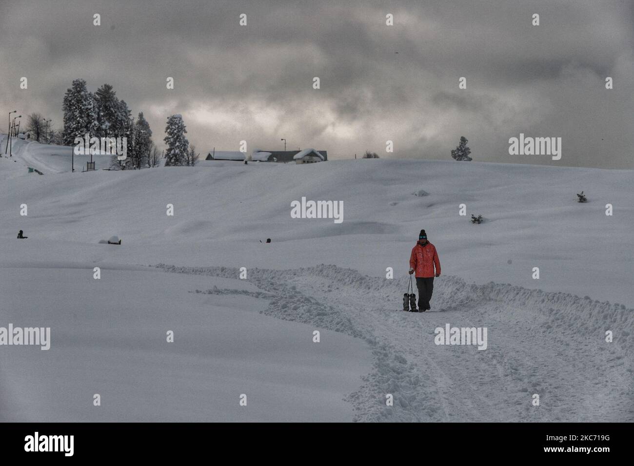 Tourists enjoying at famous Ski resort Gulmarg after heavy snowfall In ...