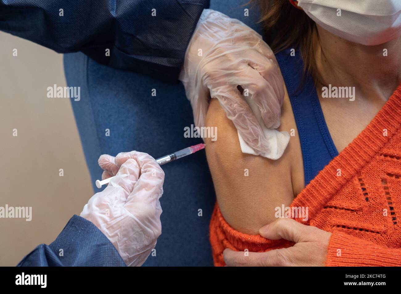 Nantes University Hospital (CHU) has officially opened a Covid-19 ...