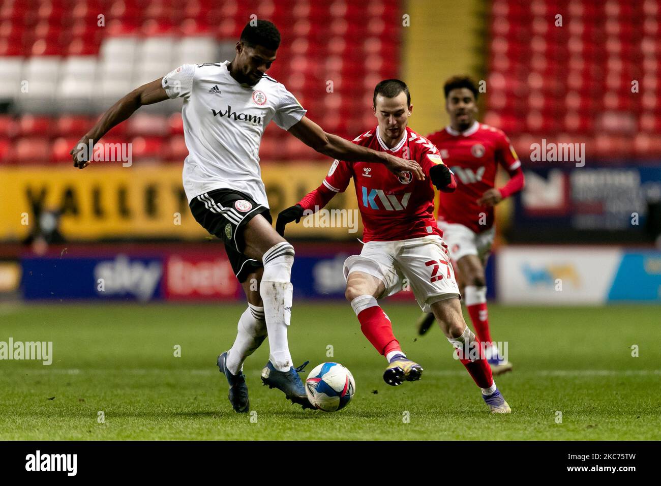 Michael nottingham accrington stanley hi-res stock photography and ...