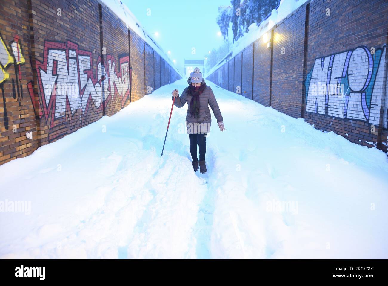 Reversible bus hi-res stock photography and images - Alamy