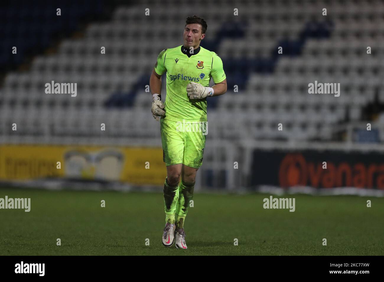 Stuart Moore of Wealdstone during the Vanarama National League match ...
