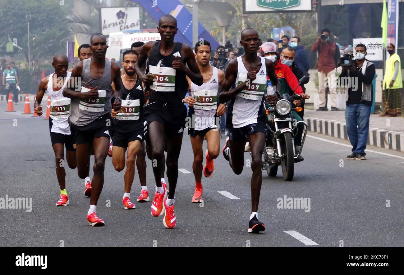 Bangladeshi and foreign runners participate in the Bangabandhu Sheikh ...