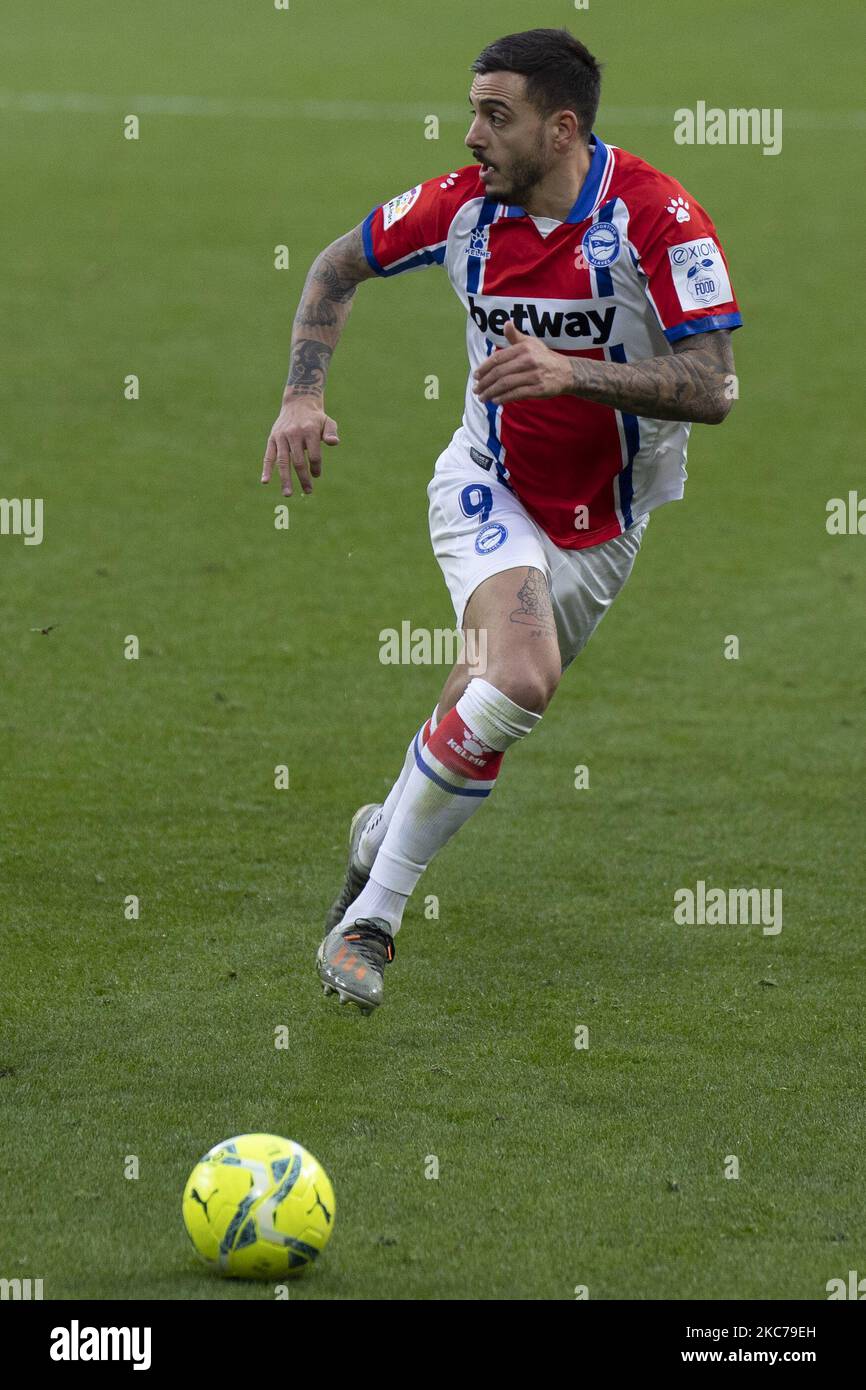 Joselu of Deportivo Alaves during the La Liga Santander match between ...
