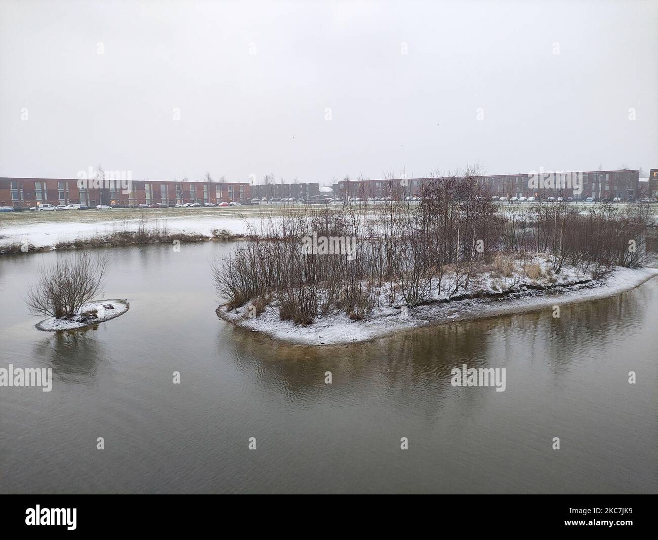 Daily life in the Netherlands with the first snowfall of the year ...
