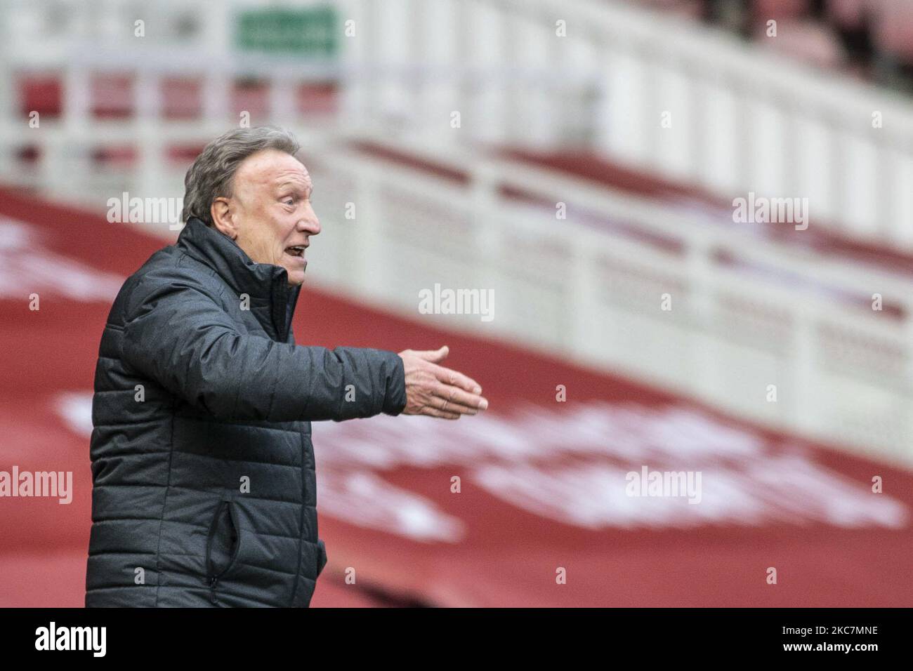 Football manager shouting hi-res stock photography and images - Alamy