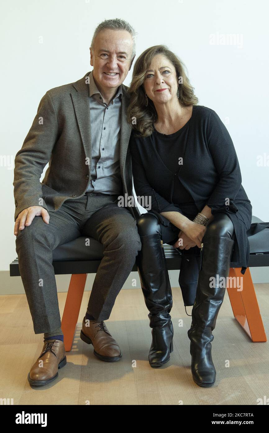 The actors Carlos Hipolito and his wife the actress Mapi Sagaseta pose during the portrait ...