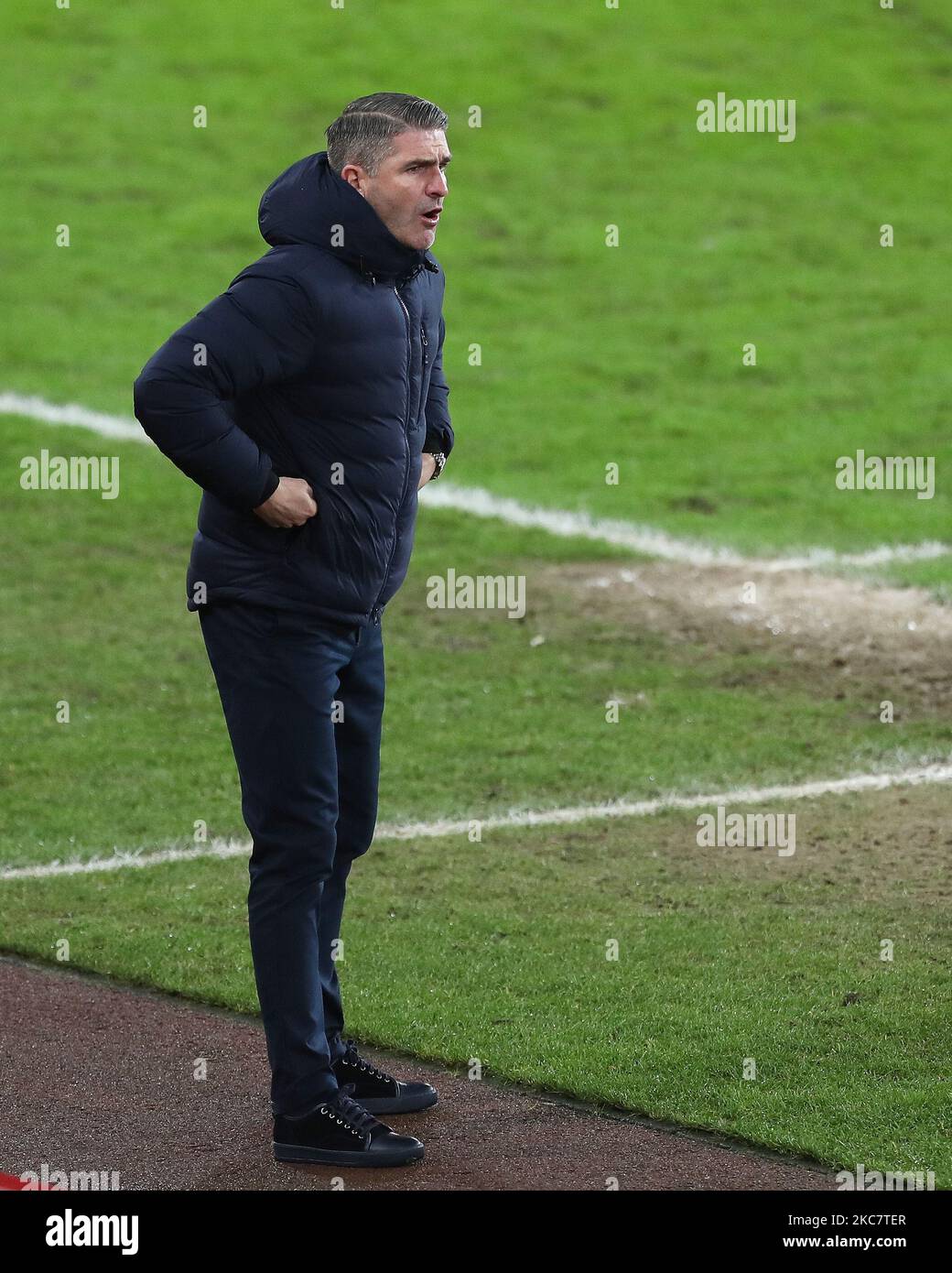 Plymouth Argyle manager Ryan Lowe during the Sky Bet League 1 match ...