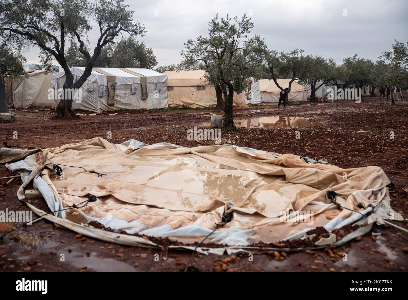 Collapsed tent hi-res stock photography and images - Alamy