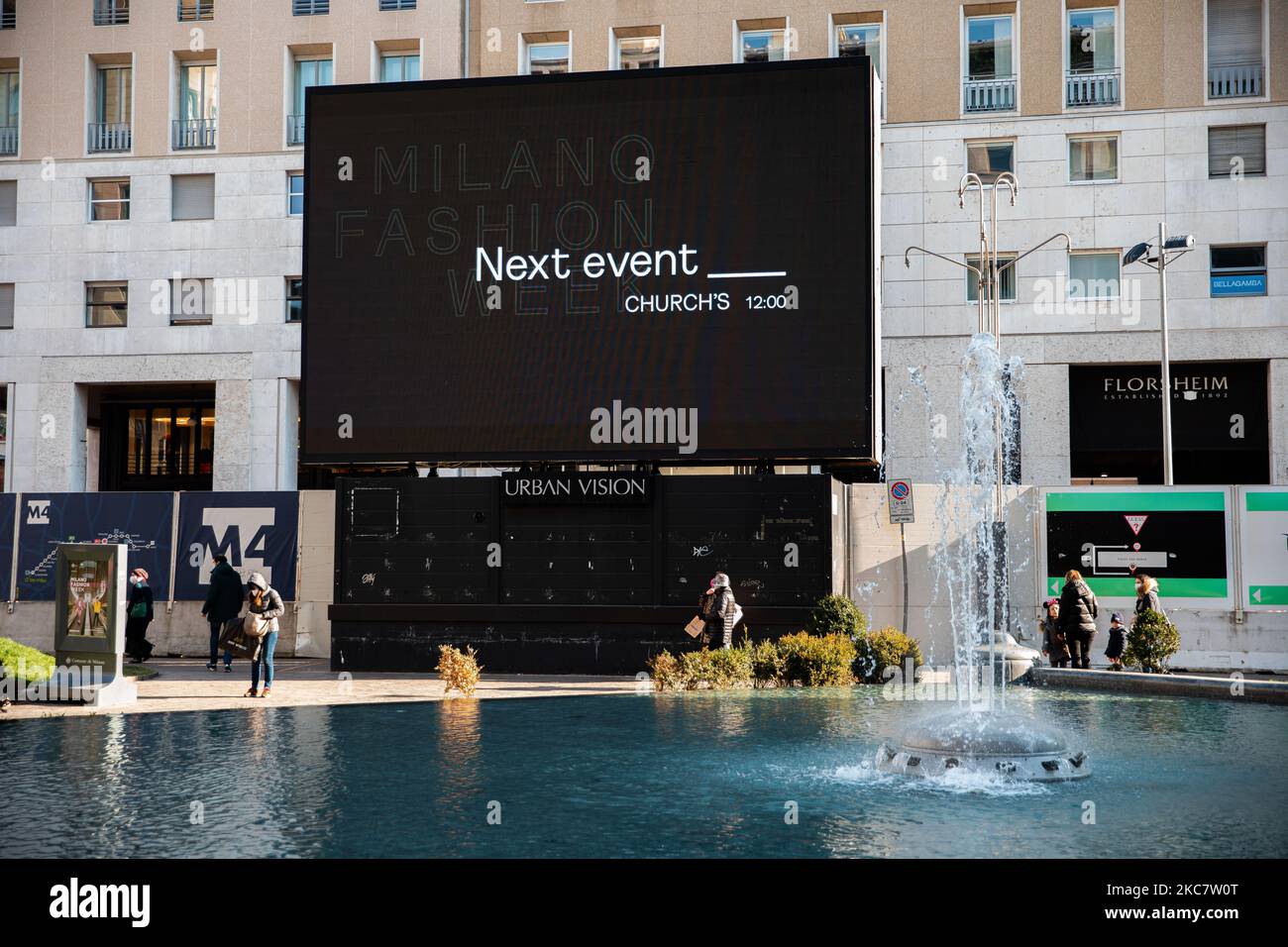 A giant screen by Urban Vision in Piazza San Babila to broadcast ...