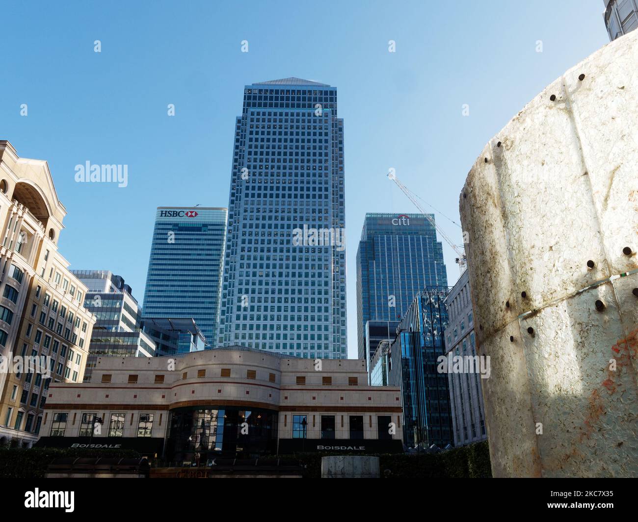Cabot Square in the Canary Wharf area of London, England Stock Photo ...