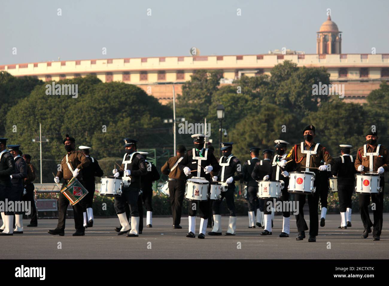 Indian Armed Force Personnel During The Beating Retreat Ceremony