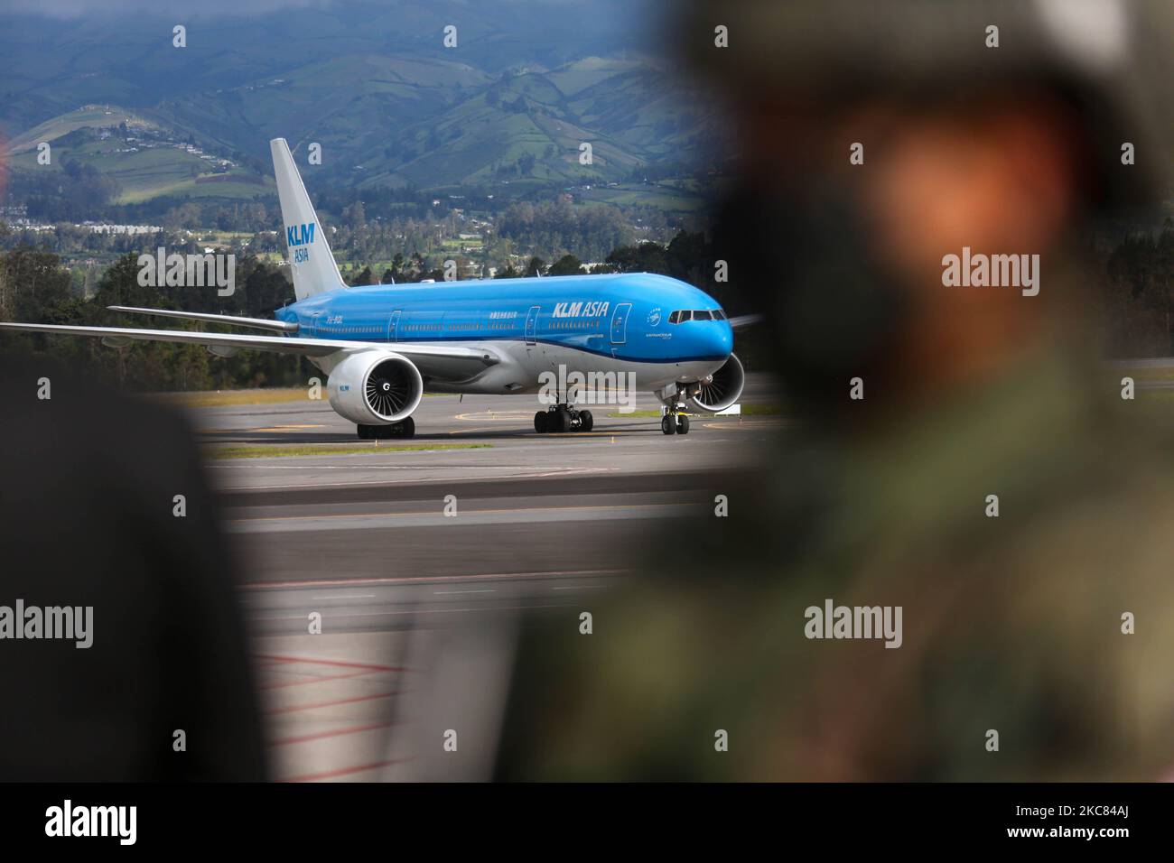 Vaccine arrival hi-res stock photography and images - Alamy