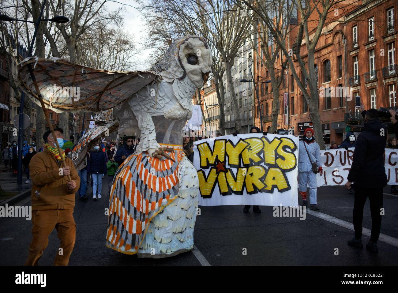 A catalan' company uses a giant howl during the protest. Culture ...