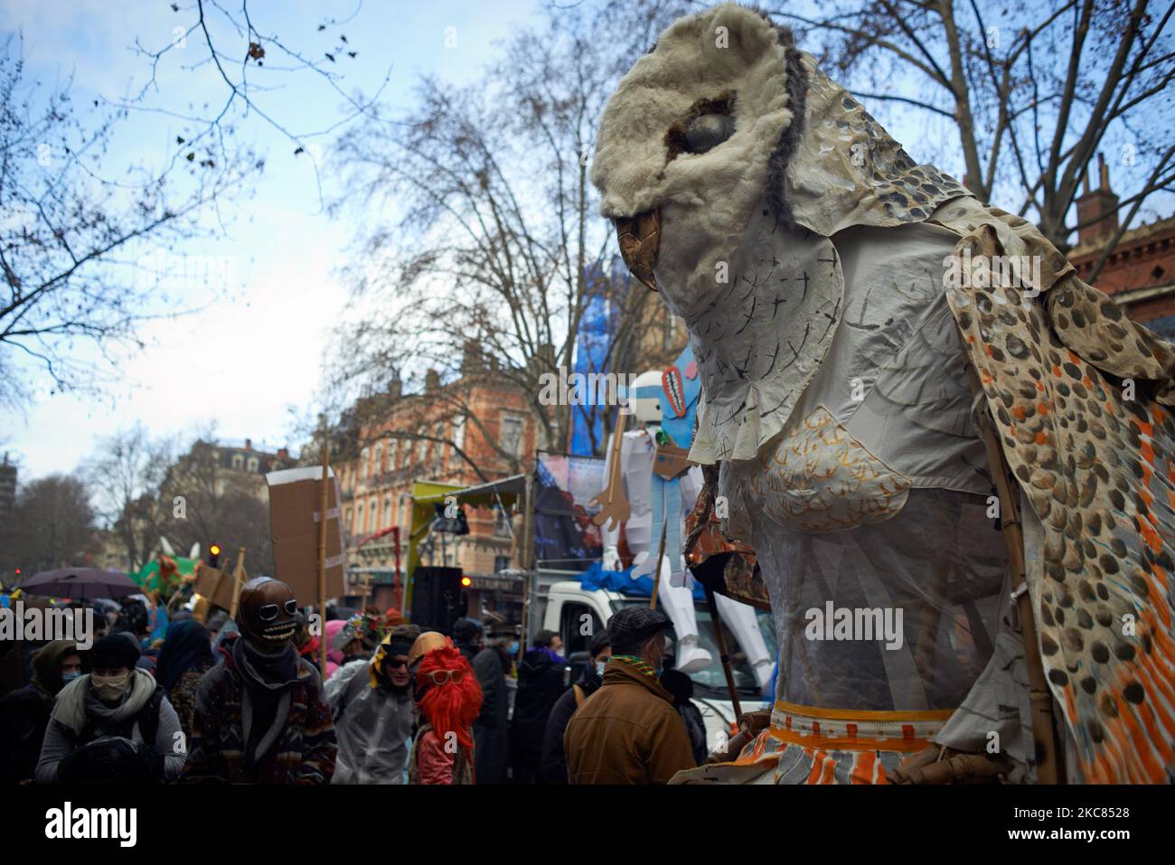 A catalan' company uses a giant howl during the protest. Culture ...