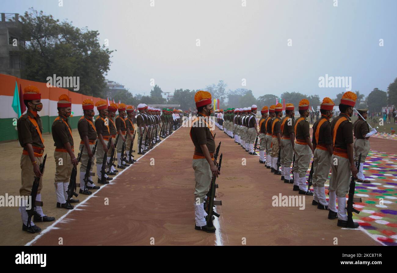 Personnels of uttar pradesh police hi-res stock photography and images ...