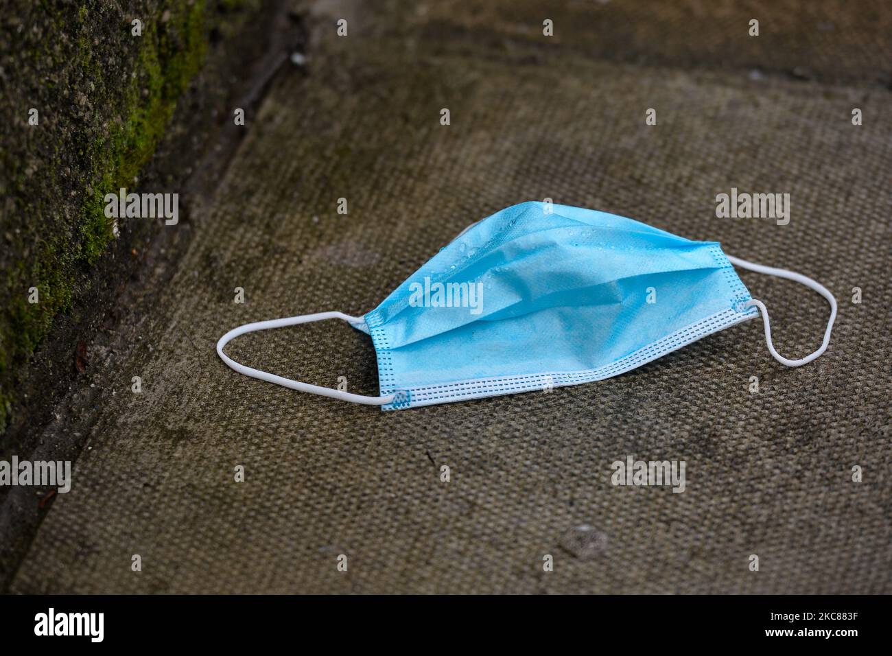 A face mask left on a street in Dublin during Level 5 Covid-19 lockdown ...