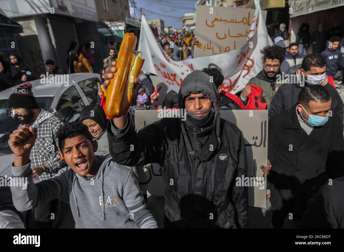 Tunisia bread protest hi-res stock photography and images - Alamy