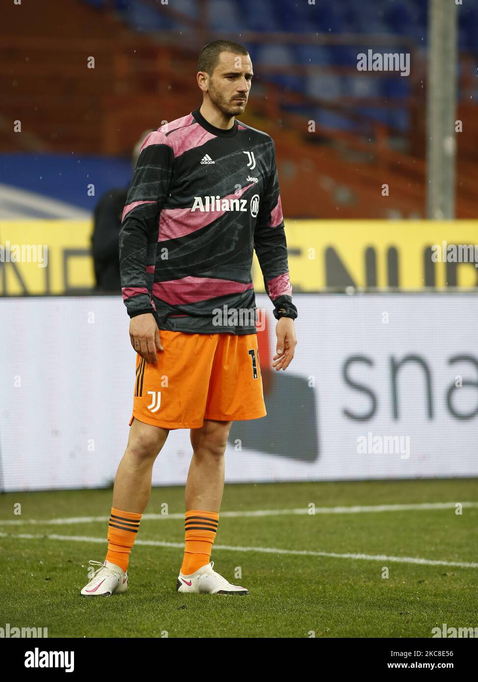 Leonardo bonucci inter hi-res stock photography and images - Alamy