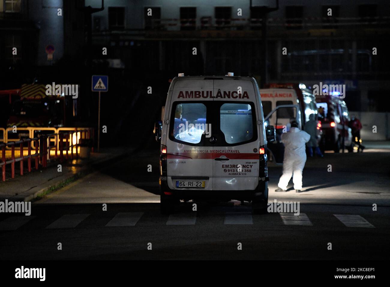 Ambulances carrying patients arrives at the new triage center for Covid ...