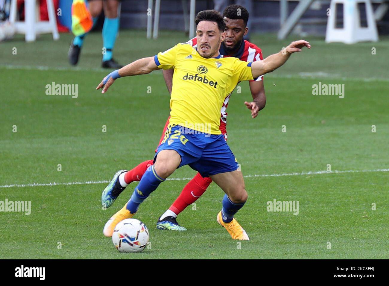 Isaac Carcelen of Cadiz CF during the La Liga Santander match between ...