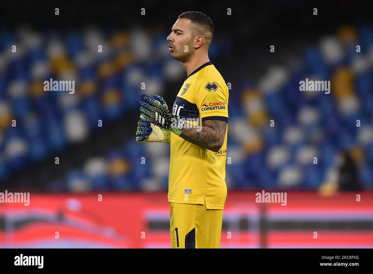 Luigi Sepe of Parma Calcio during the Serie A match between SSC Napoli ...