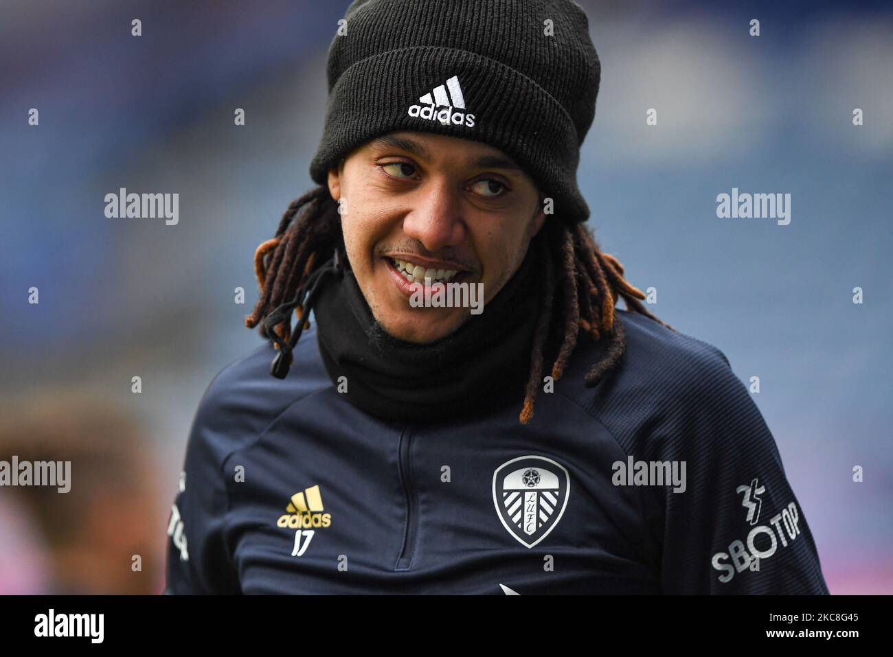Helder Costa of Leeds United warms up ahead of kick-off during the ...
